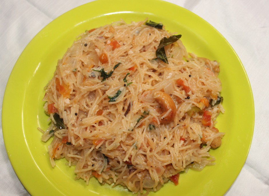 Shavige Uppittu or Vermicelli Upma | CHARUS CUISINE