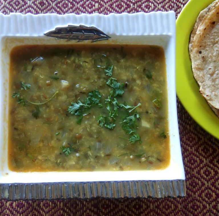 Split green moong dal recipe / How to make chilke wali mung dal recipe ...